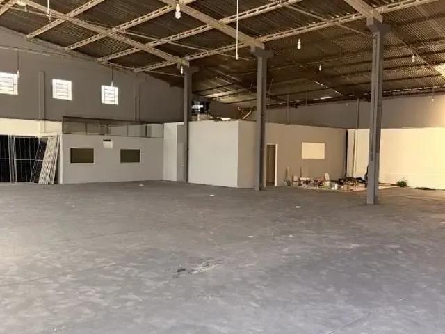 Galpão / Depósito para Locação em São José dos Campos/SP Jardim Motorama