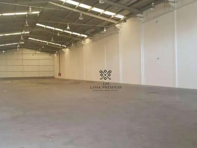 Galpão / Depósito para Locação em São José dos Pinhais/PR Águas Belas