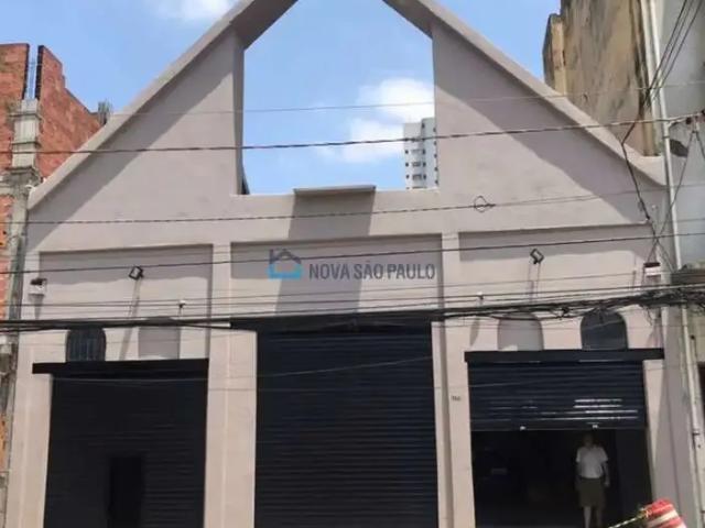 Galpão / Depósito para Locação em São Paulo/SP Cambuci