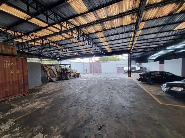 Galpão / Depósito para Locação em São Paulo/SP Interlagos