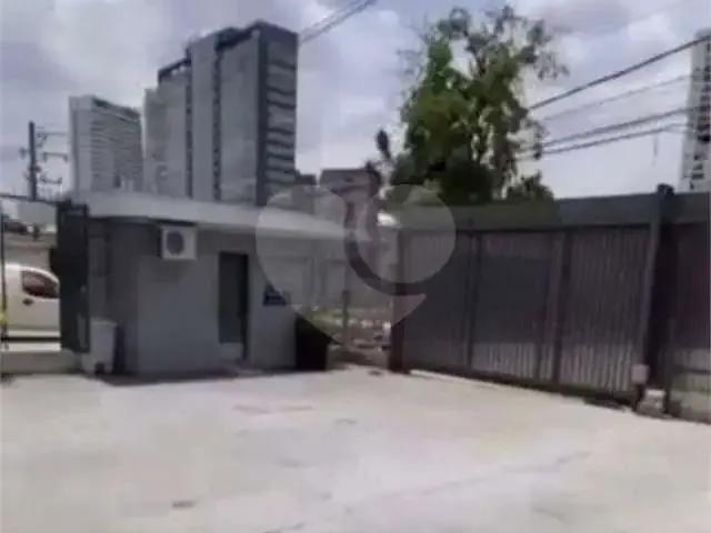 Galpão / Depósito para Locação em São Paulo/SP Chácara Santo Antônio 4 Quartos