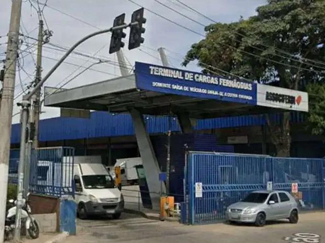 Galpão / Depósito para Locação em São Paulo/SP Jardim Julieta