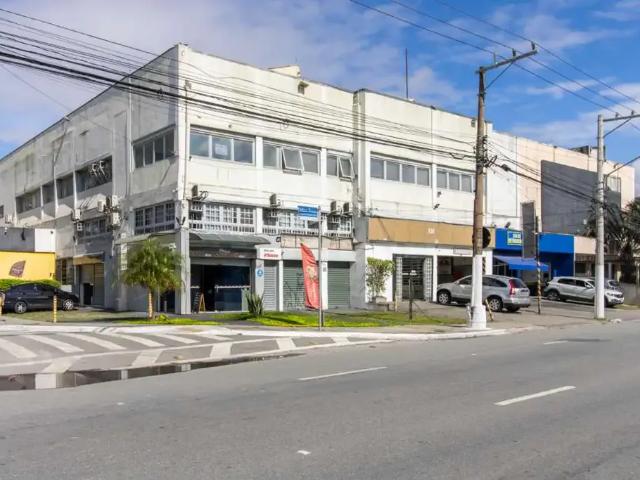 Galpão / Depósito para Locação em São Paulo/SP Limão