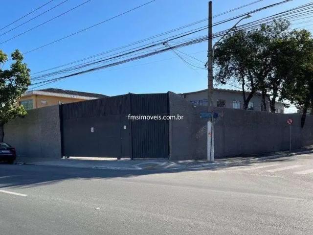Galpão / Depósito para Locação em São Paulo/SP Limão