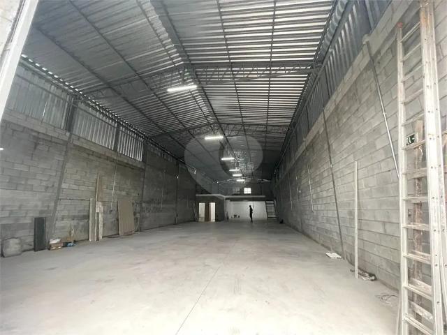 Galpão / Depósito para Locação em São Paulo/SP Pedreira