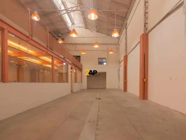 Galpão / Depósito para Locação em São Paulo/SP Pinheiros