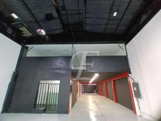 Galpão / Depósito para Locação em São Paulo/SP Vila Romana