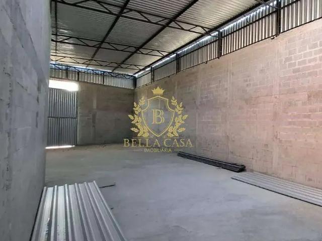 Galpão / Depósito para Locação em São Pedro da Aldeia/RJ Balneário São Pedro