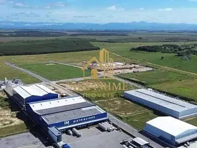 Galpão / Depósito para Locação em São Pedro da Aldeia/RJ São Mateus