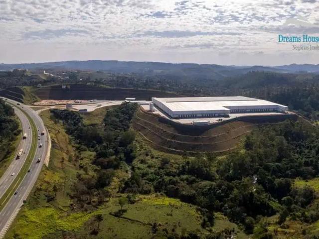 Galpão / Depósito para Locação em São Roque/SP Dona Catarina