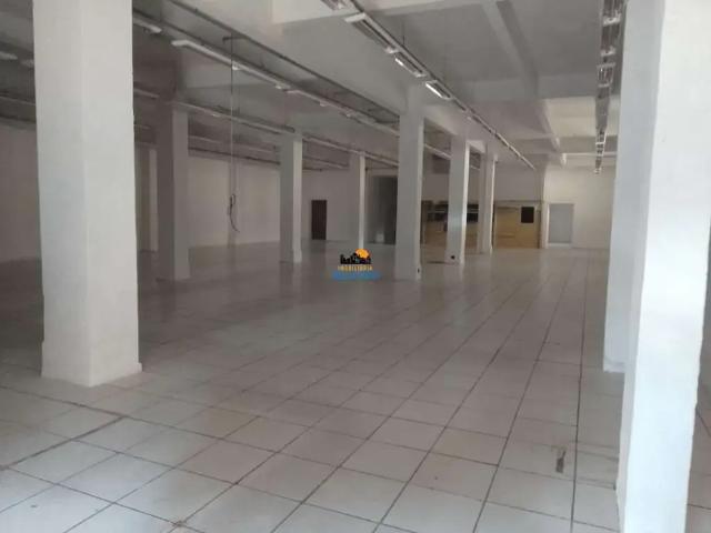 Galpão / Depósito para Locação em São Vicente/SP Centro