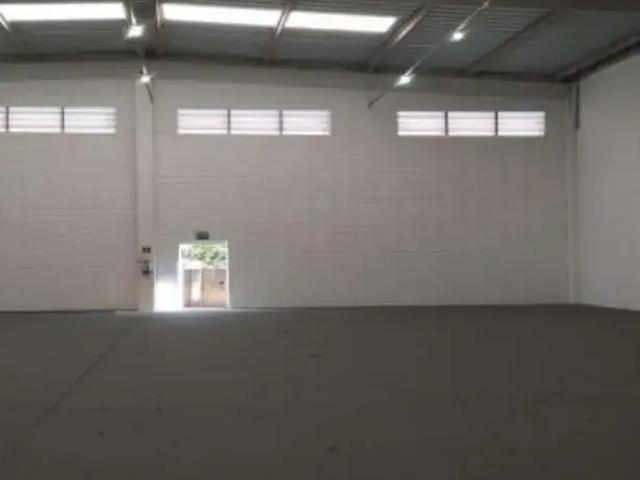Galpão / Depósito para Locação em Sorocaba/SP Iporanga