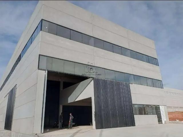 Galpão / Depósito para Locação em Sorocaba/SP Iporanga 3 Quartos