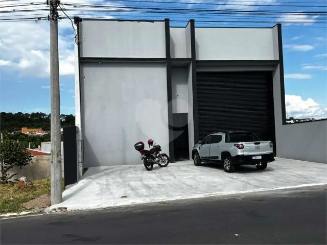 Galpão / Depósito para Locação em Salto/SP Jardim Guarujá