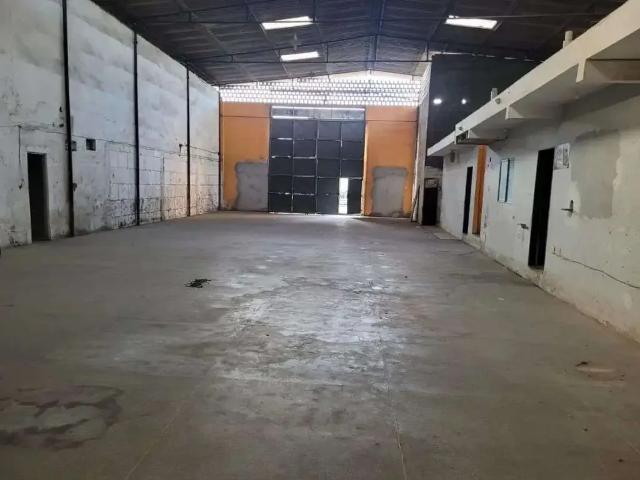 Galpão / Depósito para Locação em Salvador/BA Sussuarana