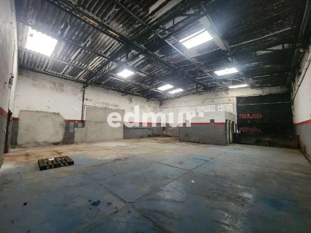 Galpão / Depósito para Locação em Santo André/SP Vila São Pedro 1 Quartos