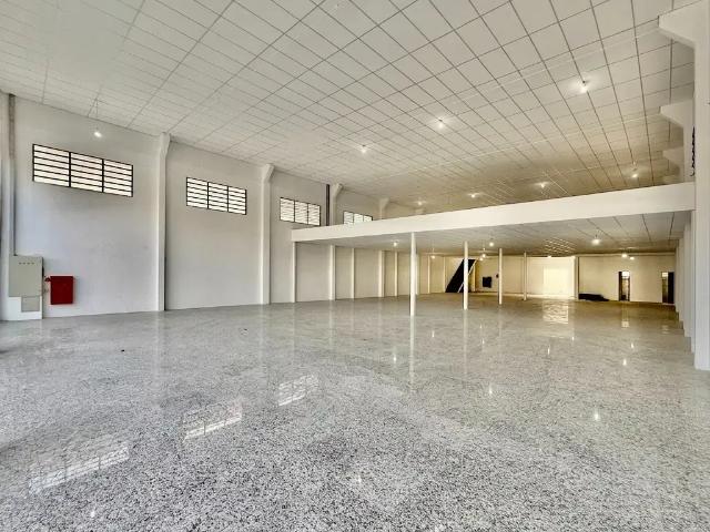 Galpão / Depósito para Locação em Santos/SP Macuco