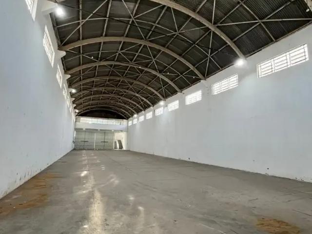 Galpão / Depósito para Locação em Santos/SP Ponta da Praia