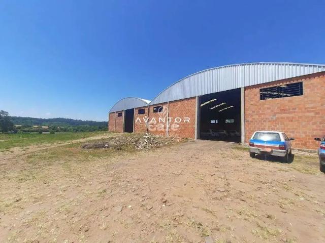 Galpão / Depósito para Locação em Santa Maria/RS Zona Rural 2 Quartos