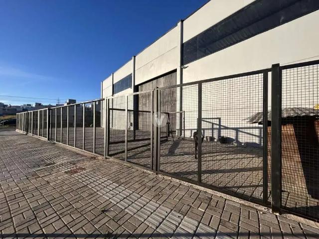 Galpão / Depósito para Locação em Santa Maria/RS São José 1 Quartos