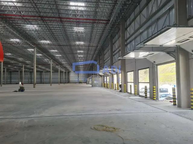 Galpão / Depósito para Locação em Santana de Parnaíba/SP Portal das Acácias