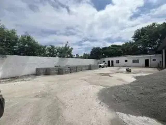 Galpão / Depósito para Locação em Santana de Parnaíba/SP Votuparim 1 Quartos
