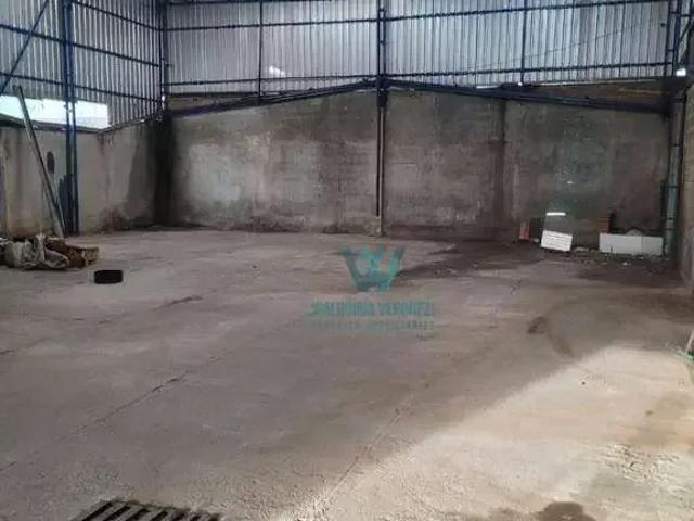 Galpão / Depósito para Locação em Poços de Caldas/MG Jardim Aeroporto