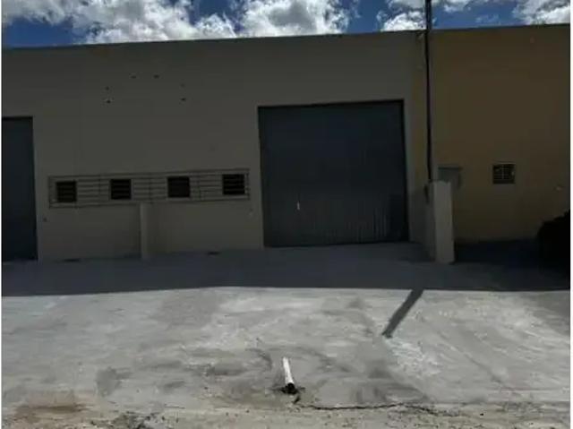 Galpão / Depósito para Locação em Ponta Grossa/PR Neves