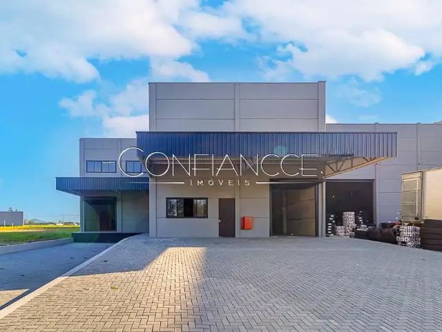 Galpão / Depósito para Locação em Porto Belo/SC Centro