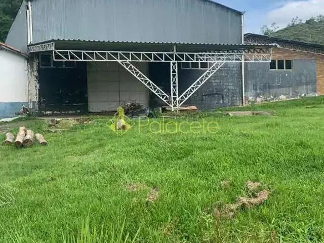 Galpão / Depósito para Locação em Pindamonhangaba/SP Mandú