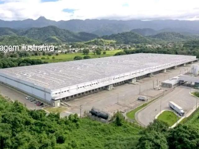 Galpão / Depósito para Locação em Pinhais/PR Emiliano Perneta