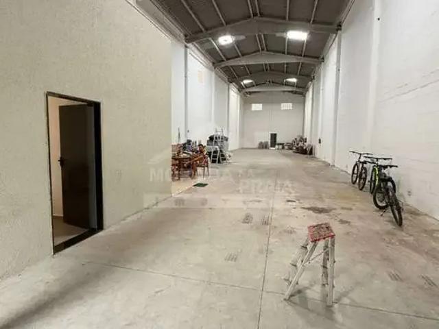 Galpão / Depósito para Locação em Praia Grande/SP Sítio São Sebastião