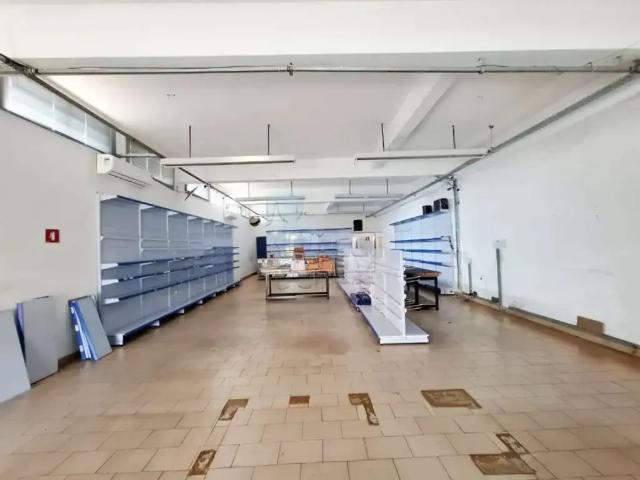 Galpão / Depósito para Locação em Ribeirão Preto/SP Campos Elíseos