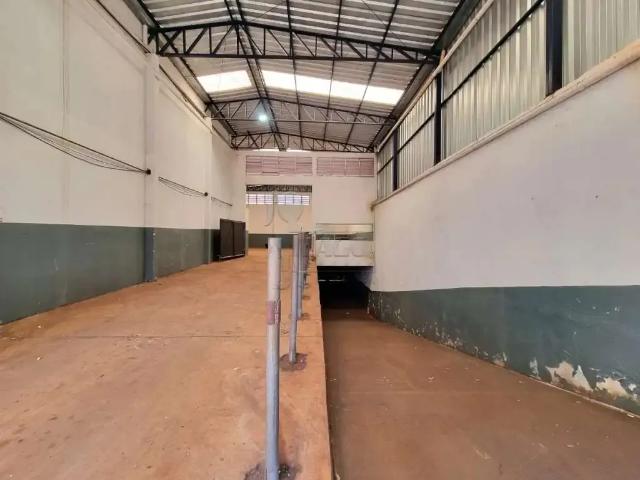 Galpão / Depósito para Locação em Ribeirão Preto/SP Centro