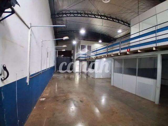 Galpão / Depósito para Locação em Ribeirão Preto/SP Jardim Anhangüera 2 Quartos