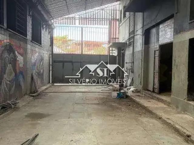 Galpão / Depósito para Locação em Rio de Janeiro/RJ Olaria