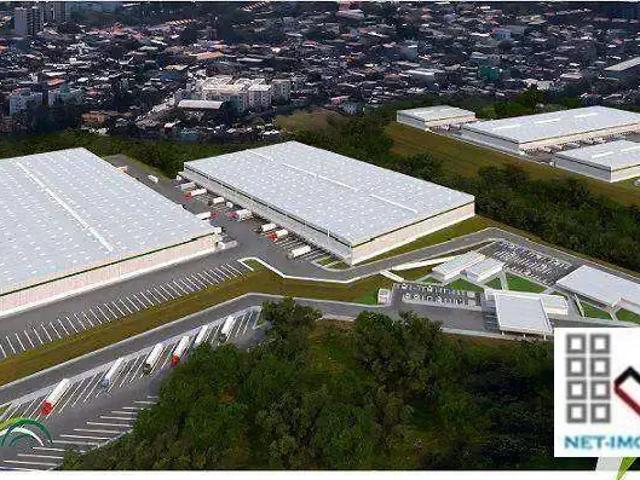Galpão / Depósito para Locação em Taboão da Serra/SP Jardim Três Marias