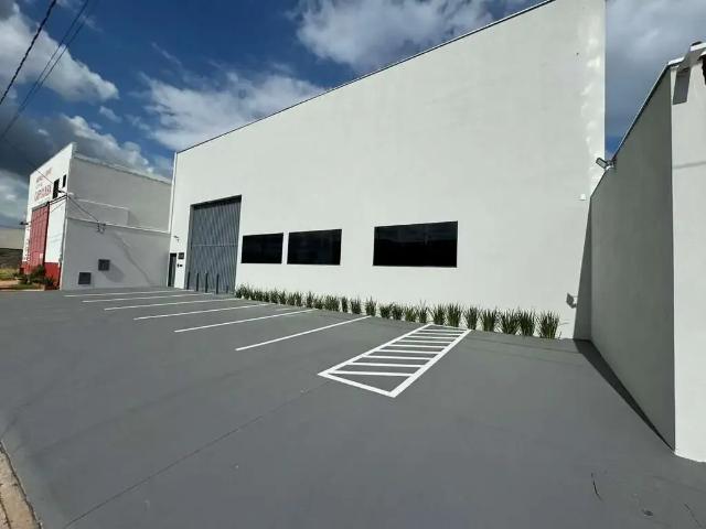 Galpão / Depósito para Locação em Uberaba/MG Parque das Laranjeiras