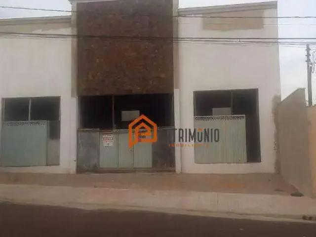 Galpão / Depósito para Locação em Uberaba/MG Santa Maria