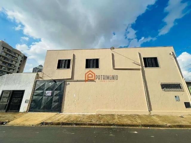 Galpão / Depósito para Locação em Uberaba/MG Santa Maria