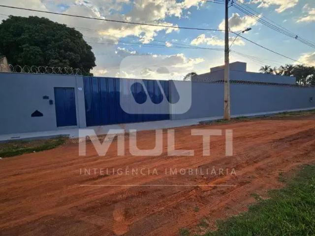 Galpão / Depósito para Locação em Uberlândia/MG Morada dos Pássaros 1 Quartos