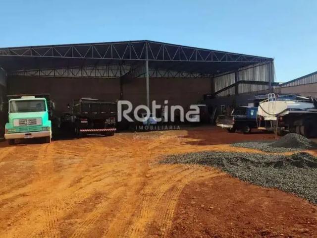 Galpão / Depósito para Locação em Uberlândia/MG Nossa Senhora das Graças
