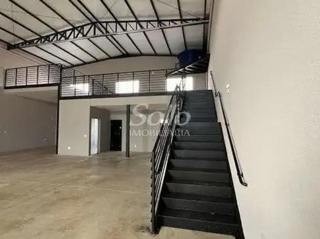 Galpão / Depósito para Locação em Uberlândia/MG Novo Mundo