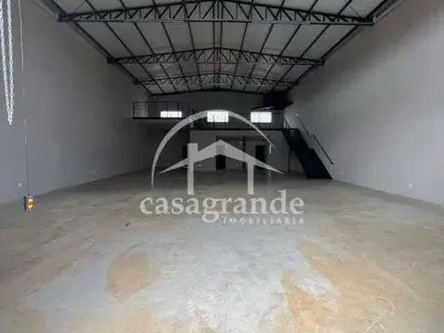 Galpão / Depósito para Locação em Uberlândia/MG Novo Mundo