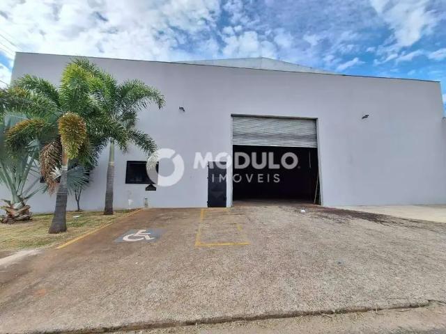 Galpão / Depósito para Locação em Uberlândia/MG Novo Mundo