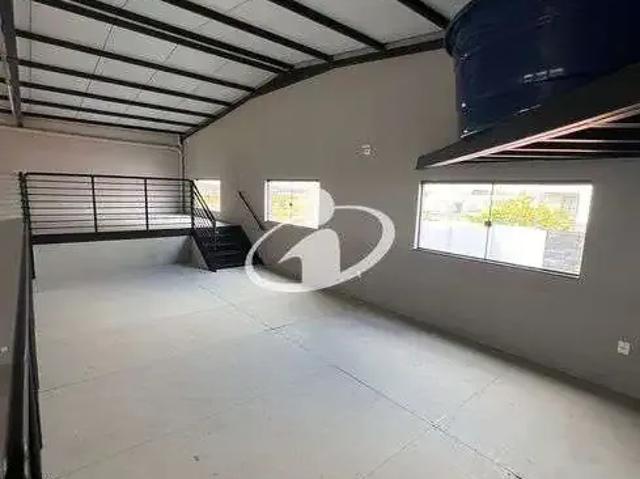 Galpão / Depósito para Locação em Uberlândia/MG Novo Mundo