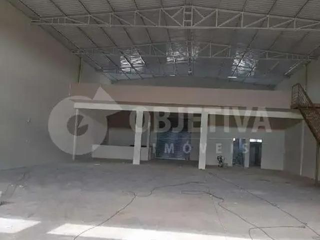 Galpão / Depósito para Locação em Uberlândia/MG Novo Mundo