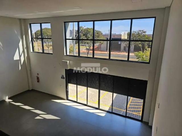 Galpão / Depósito para Locação em Uberlândia/MG Novo Mundo