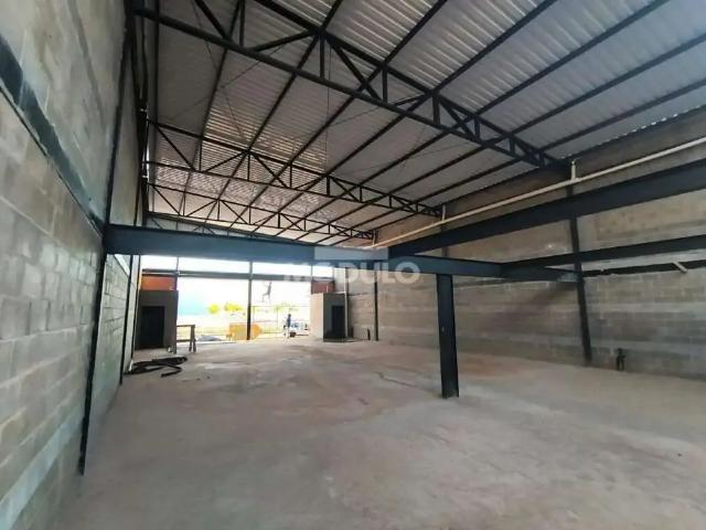 Galpão / Depósito para Locação em Uberlândia/MG Novo Mundo