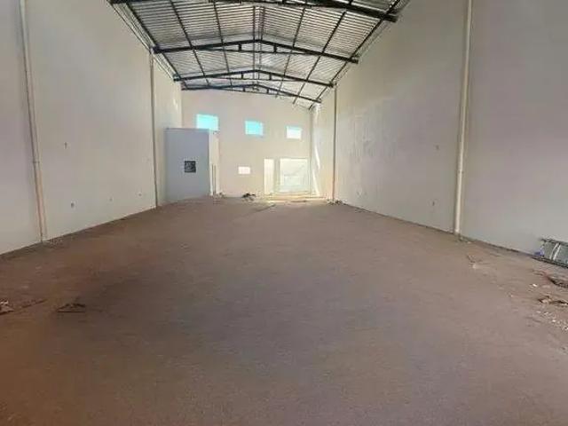 Galpão / Depósito para Locação em Uberlândia/MG Novo Mundo